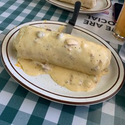 VILLA BASQUE CAFÉ - 448 Photos & 386 Reviews - 730 Basque Way, Carson ...