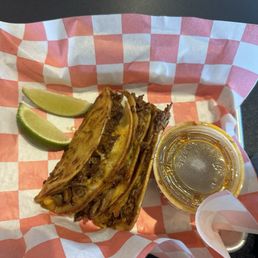 ASTIN J’S - Updated April 2025 - 33 Photos & 37 Reviews - 762 Long Hill ...