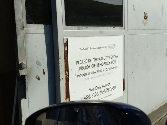 SMART STATION - Updated December 2025 - 45 Photos & 68 Reviews - 301 ...