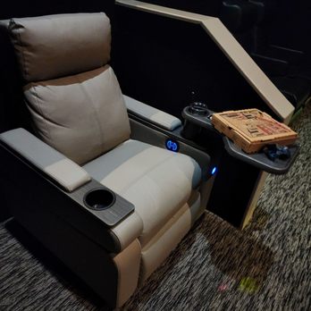 PARAGON THEATERS CORAL SQUARE - Updated October 2025 - 193 Photos & 100 ...