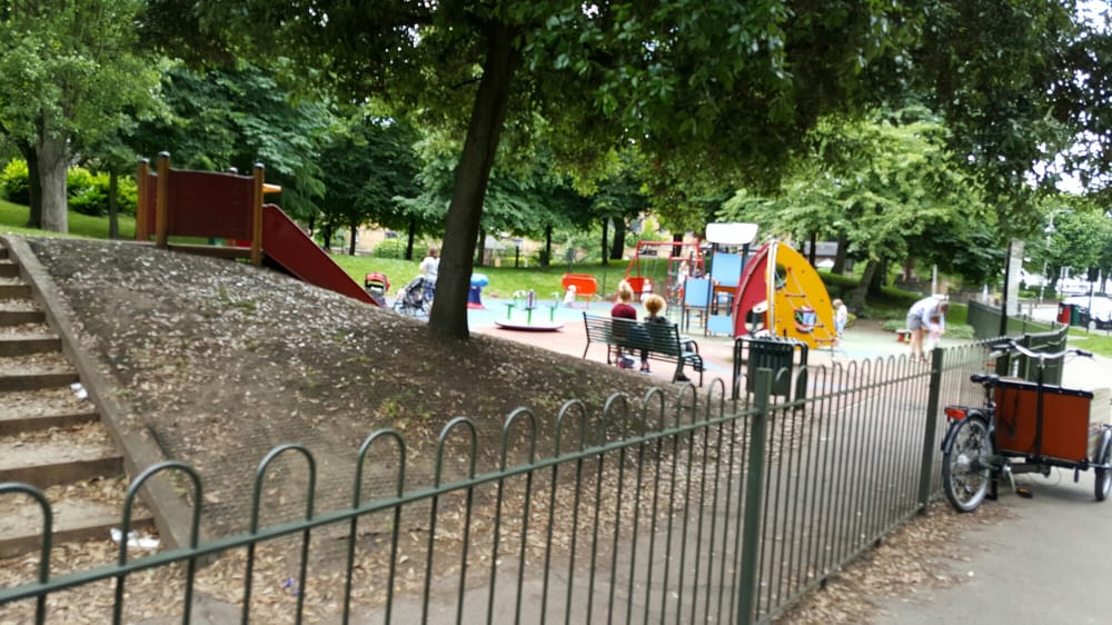 FRED WELLS GARDENS - Updated May 2024 - Vicarage Crescent, London ...