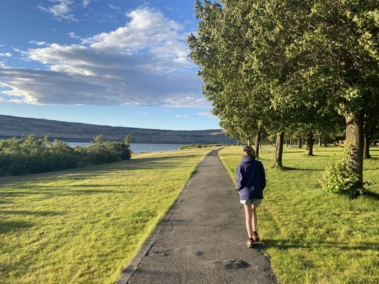 CROW BUTTE PARK - Updated October 2025 - 54 Photos - 165215 W Crow ...