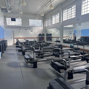 FLEXX STUDIOS BURLINGAME - Updated January 2025 - 304 Photos & 34 Reviews - 1300 Broadway ...