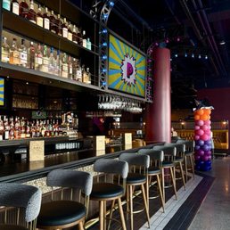 PUTTSHACK - EDINA - Updated January 2025 - 504 Photos & 29 Reviews ...