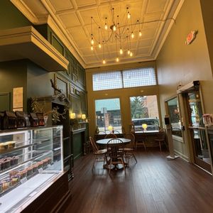 8 SISTERS BAKERY - Updated February 2025 - 116 Photos & 124 Reviews ...