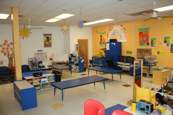 BRIGHT START CHILD CARE & PRESCHOOL - Updated December 2025 - 12 Photos ...
