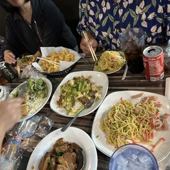 SAKANA GRILL - Updated May 2025 - 249 Photos & 81 Reviews - 1311 N King ...