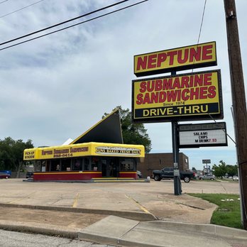 NEPTUNE SUBMARINE SANDWICHES - Updated May 2025 - 118 Photos & 134 ...