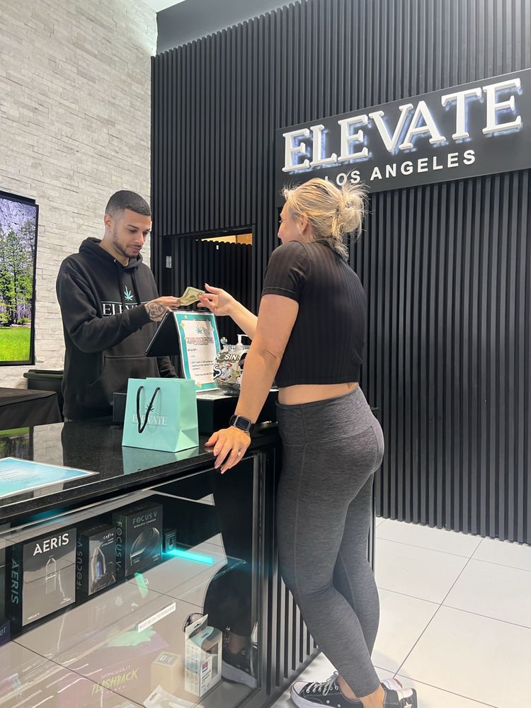 ELEVATE WEED DISPENSARY WEST HOLLYWOOD - Updated December 2024 - 19 Photos & 38 Reviews - 8018 W ...