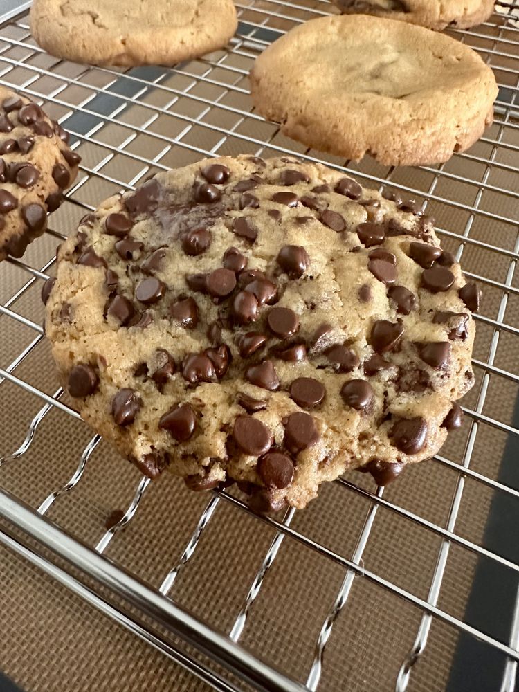 THE COOKIE PROJECT - Updated October 2024 - 11 Photos - 515 W Broadway ...