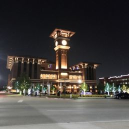 CHILL GRAPEVINE - Updated October 2025 - 302 Photos & 469 Reviews - 814 ...