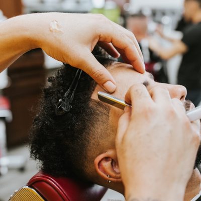 THE GROOMSMEN BARBERSHOP - Updated August 2024 - 543 College Street ...