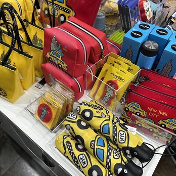 PIQ - Updated February 2025 - 174 Photos & 59 Reviews - 74 W 50th St ...