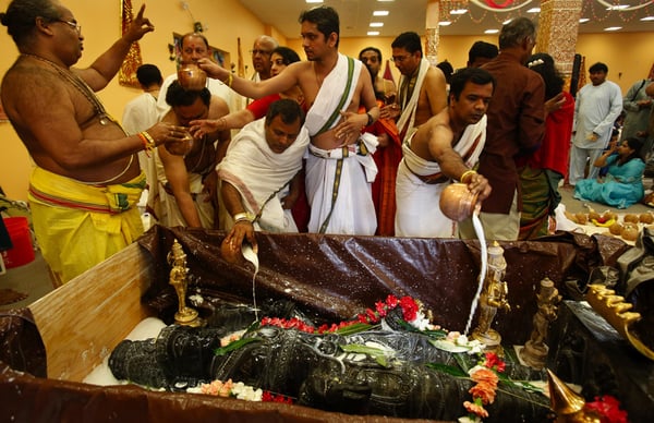 HINDU TEMPLE AND CULTURAL CENTER - Updated December 2025 - 14 Photos ...