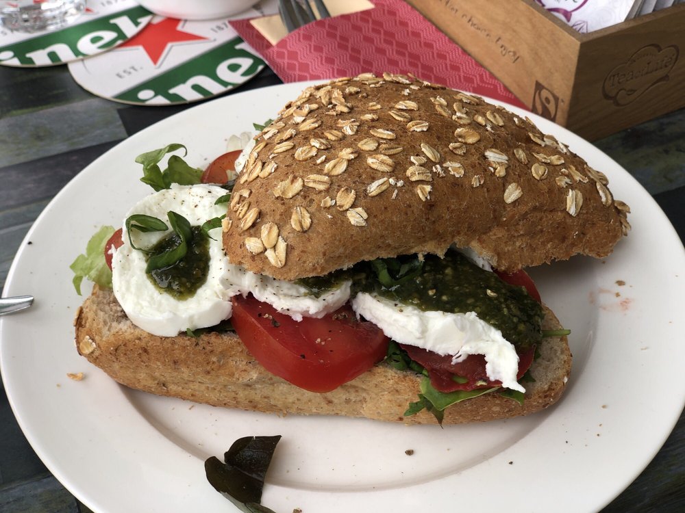 BAR-CAFÉ MANKIND - 20 Photos & 18 Reviews - Weteringstraat 60 ...