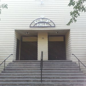 GUSTINE VETERANS MEMORIAL HALL - Updated July 2025 - 145 5th St ...