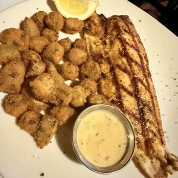 HALF SHELL OYSTER HOUSE - Updated February 2025 - 614 Photos & 362 ...