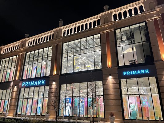 PRIMARK - Updated July 2025 - Barton Square, The Trafford Centre ...