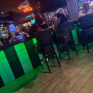 INK N IVY - 561 Photos & 689 Reviews - 222 S Church St, Charlotte, NC ...