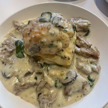 JUNEBERRY TABLE - Updated October 2024 - 229 Photos & 134 Reviews ...