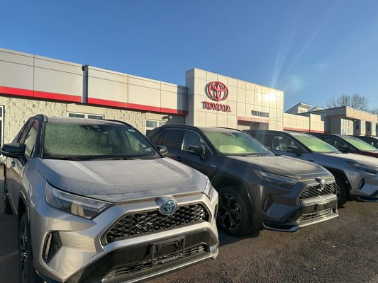 WILLIAMS TOYOTA OF BINGHAMTON - Updated January 2026 - 16 Photos - 393 ...