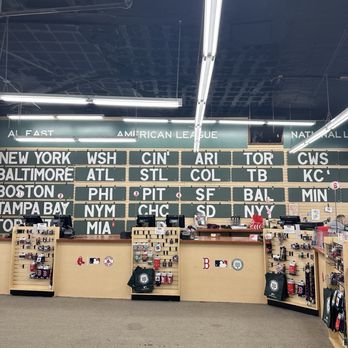 RED SOX TEAM STORE - Updated December 2025 - 108 Photos & 61 Reviews ...