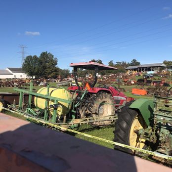 HOLDER HILL FARM - Updated October 2025 - 42 Photos & 14 Reviews - 4822 ...