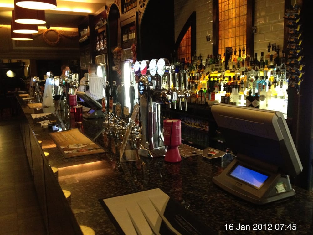 JD WETHERSPOON - Updated December 2024 - Barry, Vale of Glamorgan ...