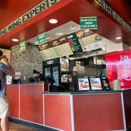 WINGSTOP - Updated October 2025 - 932 Photos & 825 Reviews - 1210 ...