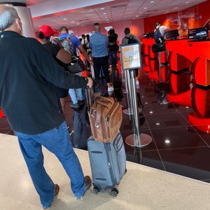 SIXT RENT A CAR - 141 Photos & 582 Reviews - Car Rental - 600 Terminal ...