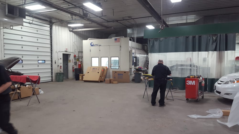 SUPERIOR AUTO BODY - Updated July 2024 - 11 Reviews - 301 N Farwell St ...