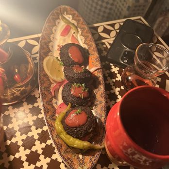 LEILA - Updated January 2025 - 1678 Photos & 463 Reviews - 3956 30th St ...