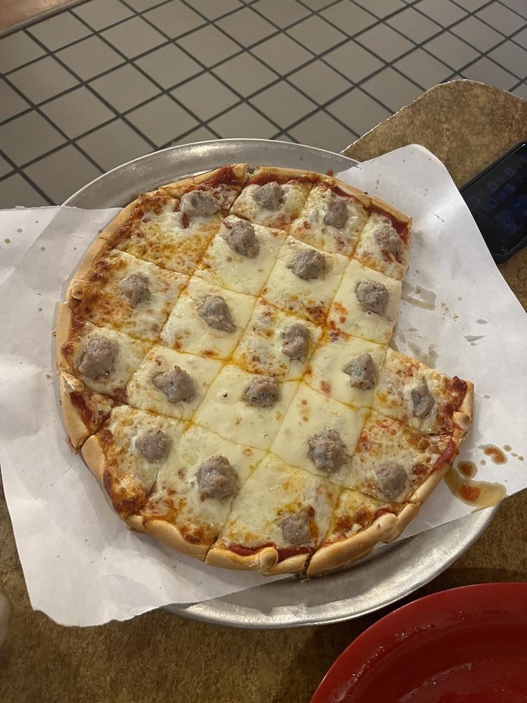 TED’S PIZZA PALACE - Updated August 2024 - 24 Photos & 50 Reviews - 306 ...