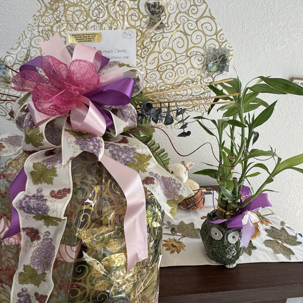 Robertas Flowers Hawaii