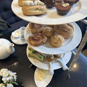 VERZENAY - Updated March 2025 - 327 Photos & 174 Reviews - 2507 N ...