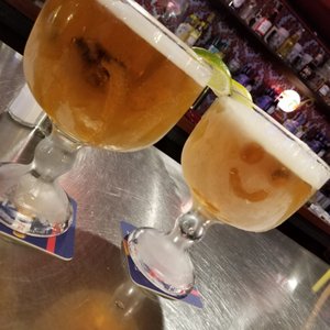 M K DAVIS RESTAURANT & BAR - 212 Photos & 161 Reviews - 1302 N Flores ...