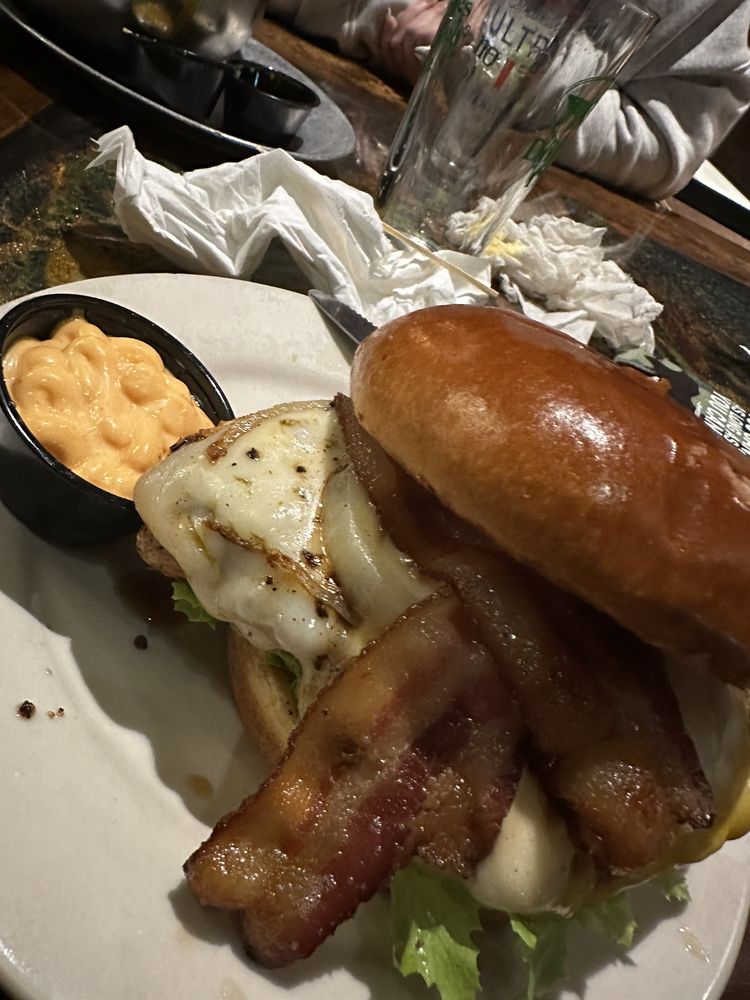 THE PUBLIC HOUSE BAR & GRILL - 66 Photos & 116 Reviews - 3807 N Bend Rd ...