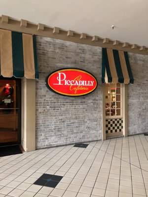 PICCADILLY - 31 Photos & 28 Reviews - 111 Newmarket Sq, Newport News ...