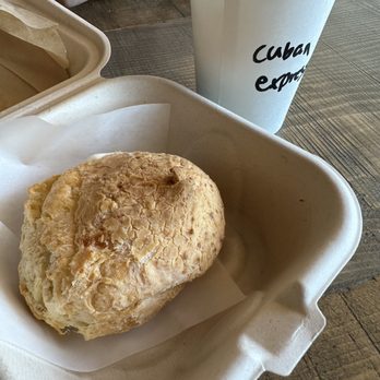 KITANDA - Updated June 2025 - 80 Photos & 44 Reviews - 3925 SW Rose ...