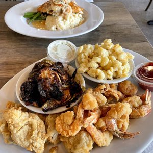 ERICA DAVIS LOWCOUNTRY - 137 Photos & 137 Reviews - 3209 E Victory Dr ...