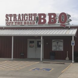 STRAIGHT OFF THE ROAD BBQ - Updated July 2025 - 48 Photos & 138 Reviews ...