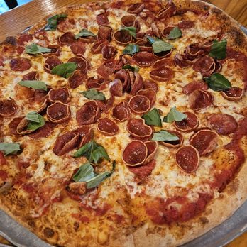 PINTHOUSE PIZZA - 1006 Photos & 1287 Reviews - 4729 Burnet Rd, Austin ...