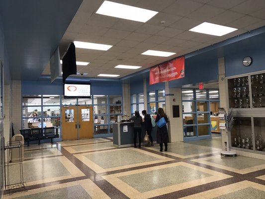 FIRST COLONIAL HIGH SCHOOL - Updated December 2025 - 13 Photos - 1272 ...