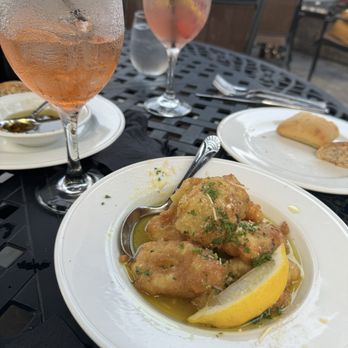 MONROE’S RESTAURANT - Updated October 2025 - 227 Photos & 332 Reviews ...