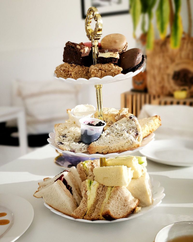 BRUNCH & CO - Updated December 2025 - 18 Photos - 163 Brock Street N ...