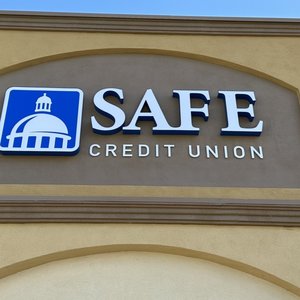 GOLDEN 1 CREDIT UNION - Updated September 2025 - 11 Photos & 45 Reviews ...