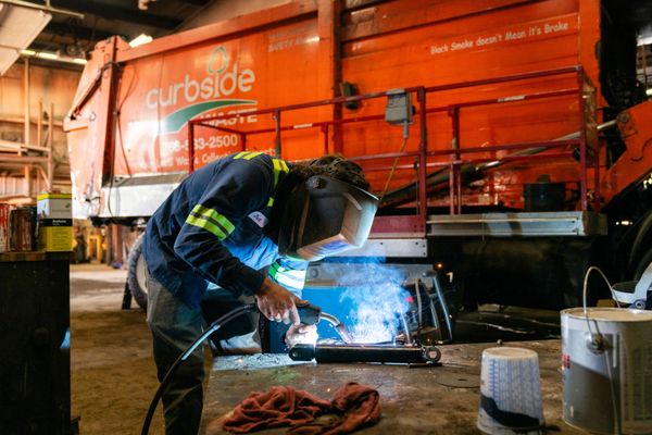 CURBSIDE WASTE - Updated January 2026 - 33 Photos & 201 Reviews ...