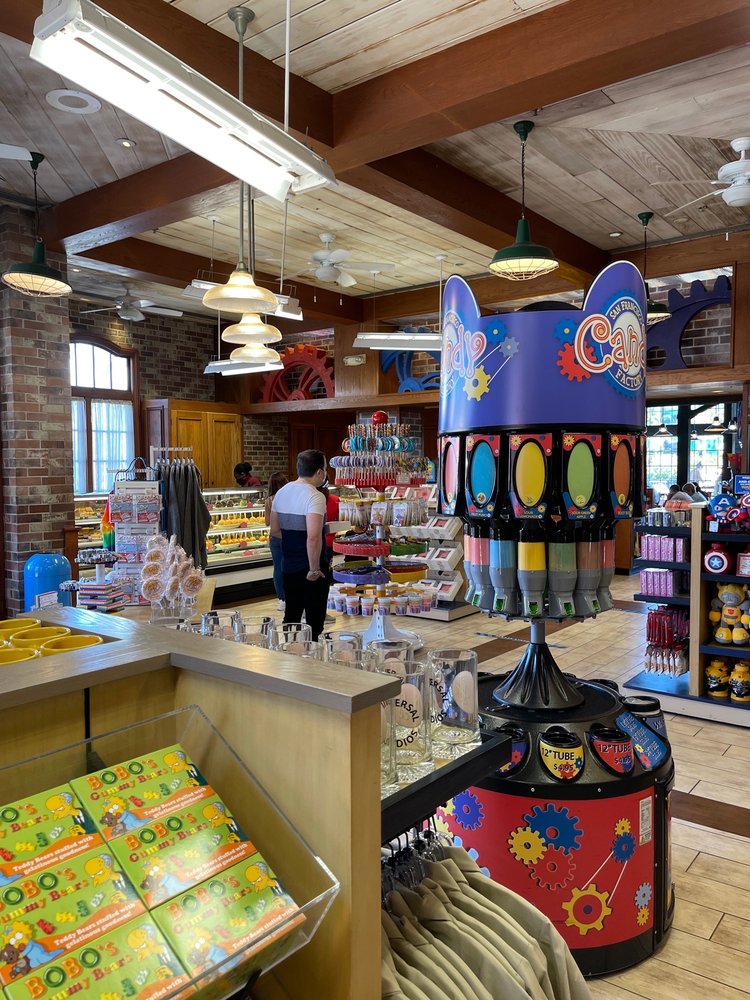 SAN FRANCISCO CANDY FACTORY - Updated November 2024 - 44 Photos - 2903 ...
