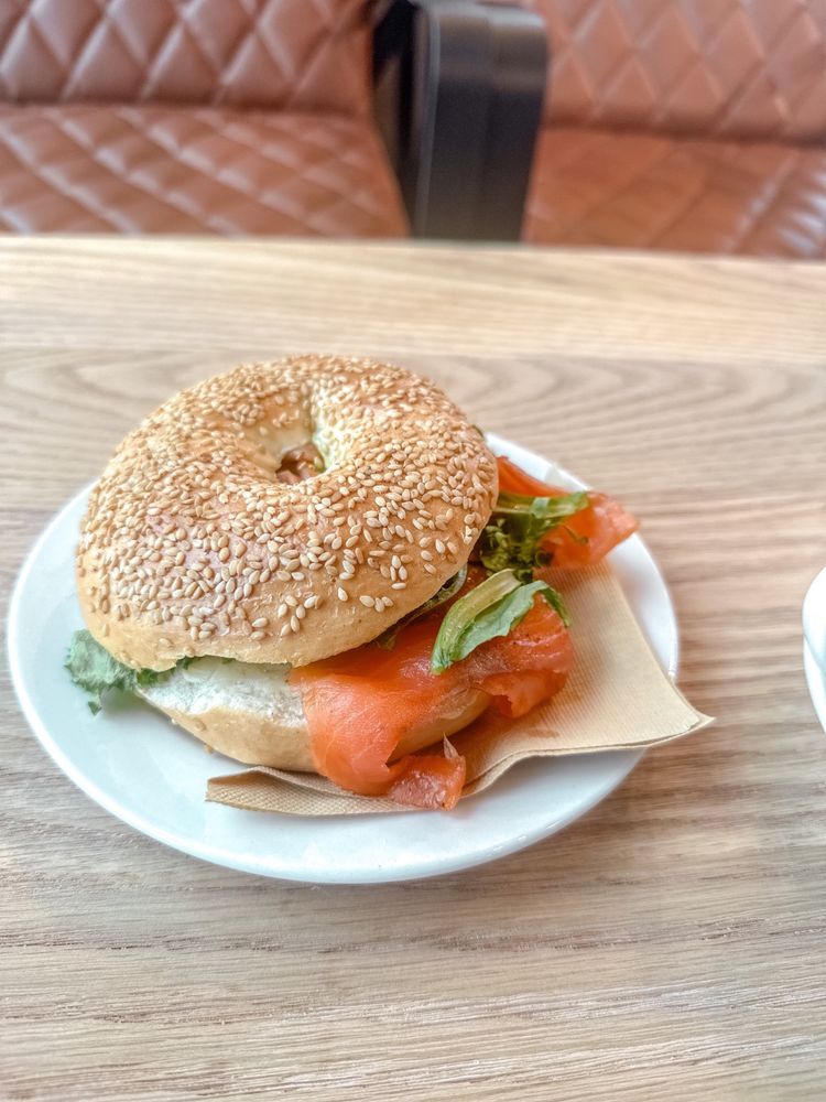 COFFEE FELLOWS - Updated March 2025 - 46 Photos & 44 Reviews - 3325 W ...