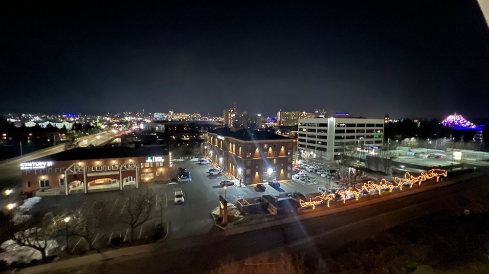 HOLIDAY INN EXPRESS SPOKANE-DOWNTOWN - Updated December 2024 - 64 ...